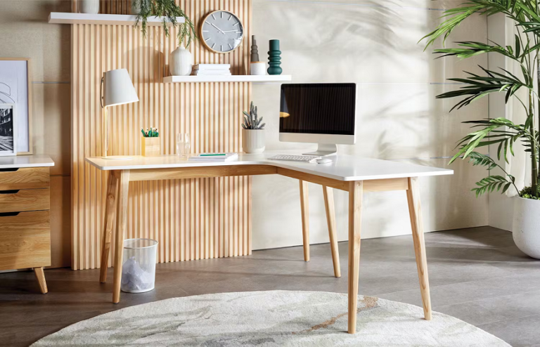 Desk Versatility and Importance for Your Workspace | Thdailymagazine.com